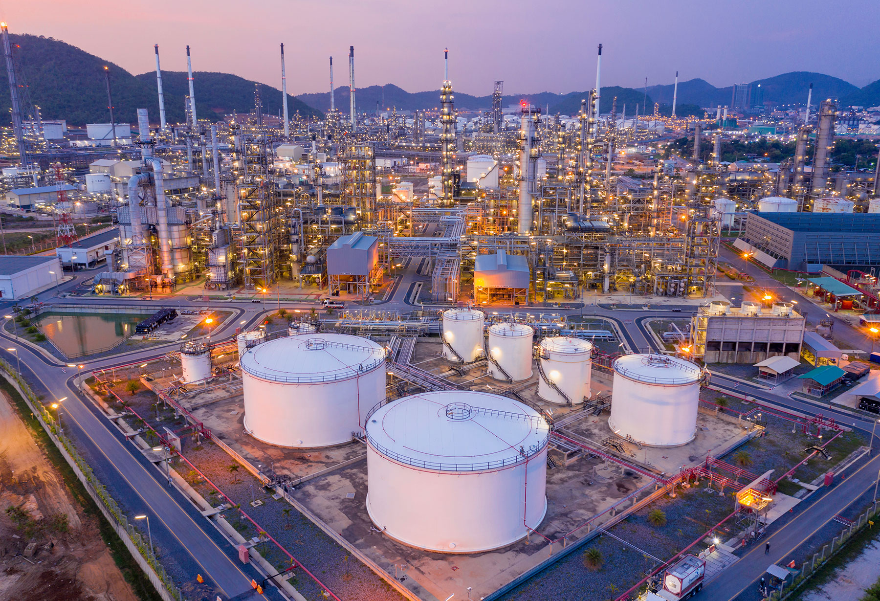 Oil & Gas Industry Manufacturing | Insulation, Assembly